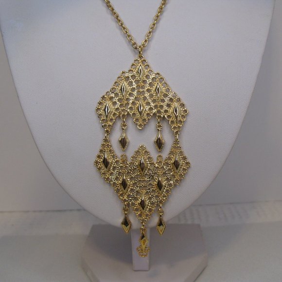 Vintage | Jewelry | Vintage Diamond Pattern Pendant Necklace | Poshmark